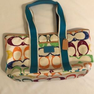 Women Coach Hampton Tote Bag on Poshmark